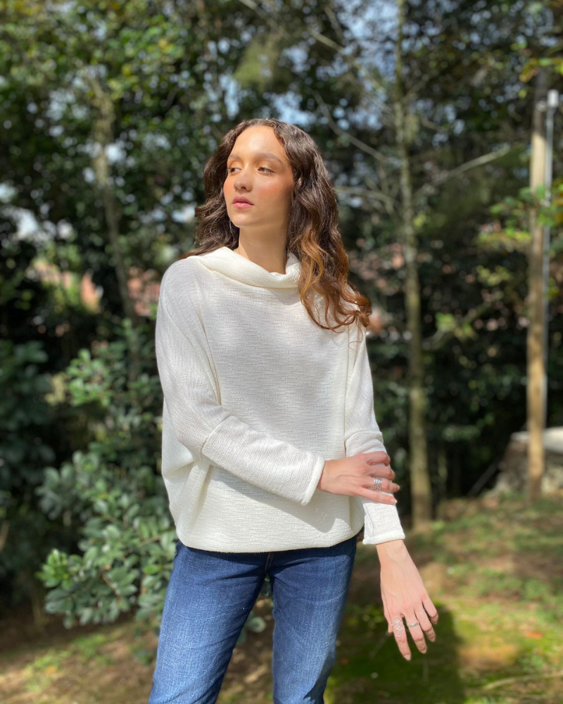 Sweaters – Oniki Store